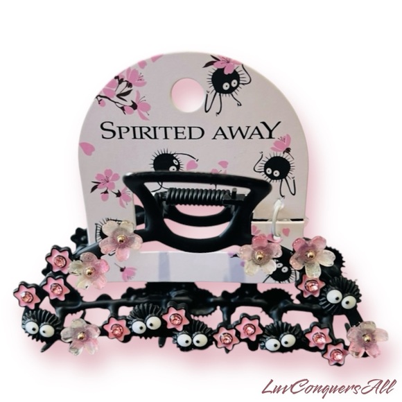 Her Universe | Accessories | Studio Ghibli Spirited Away Soot Sprite Sakura Claw Hair Clip ...